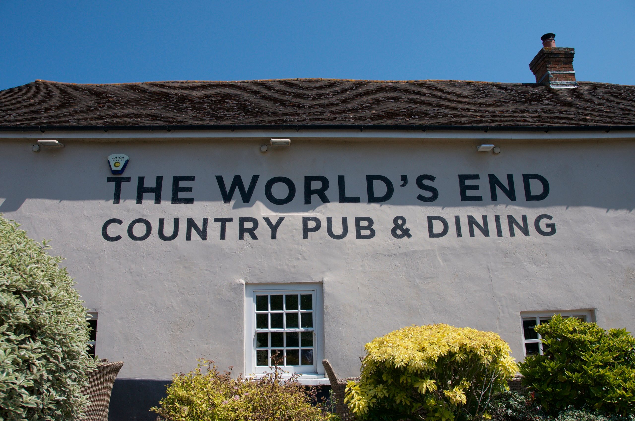 Worlds End Patching | Discover our glorious country pub